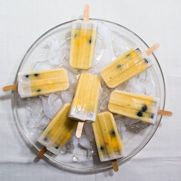 Peachy Blueberry Popsicles - Apples for CJ